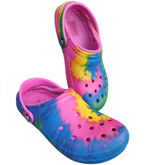 CROCS | Shoes | Crocs W9 M7 Classic Tie Dye Lined Clogs 2634 | Poshmark